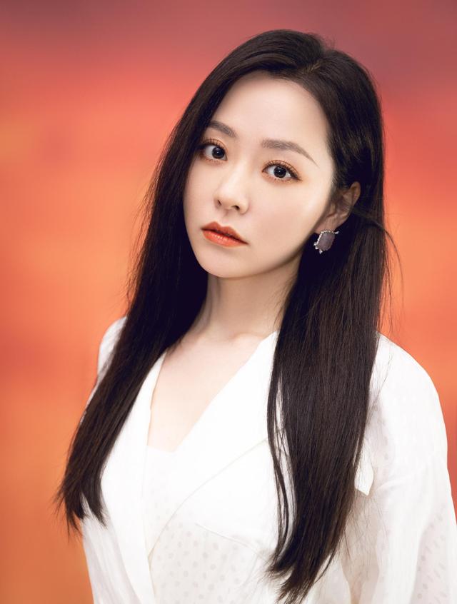 Zhang Liangying: She was defrauded of money and sex for 15 years, had her breasts nailed, and ...