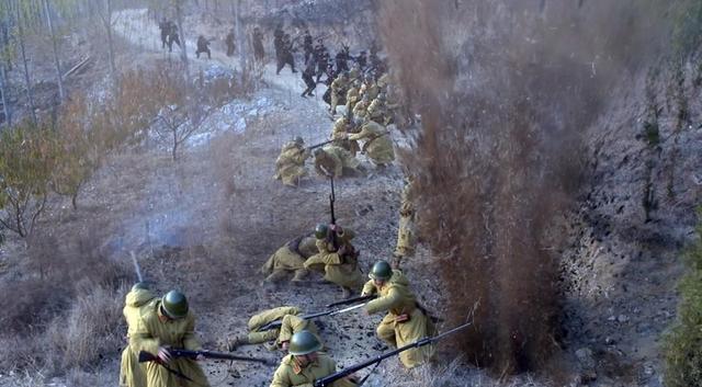 During the retreat, the general picked up more than 10,000 artillery ...