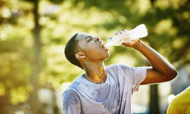 Is boiled water comparable to "chronic poison" after being cooled? Will ...