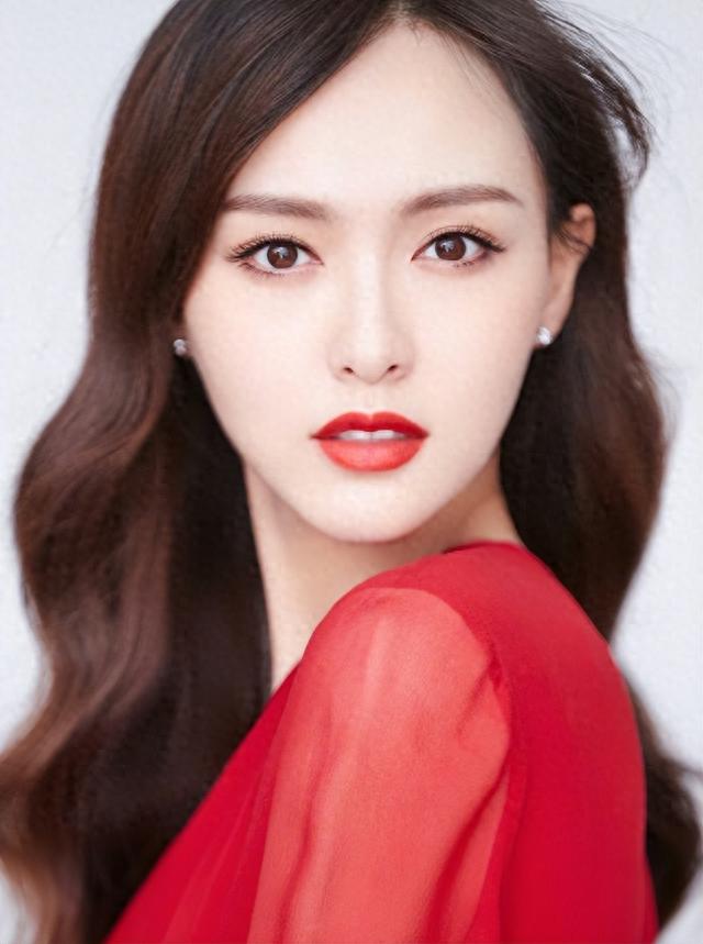 This time, 39-year-old Tang Yan impressed everyone - iNEWS