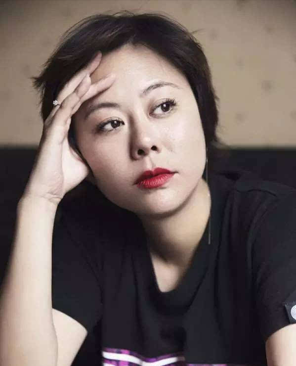 Naked stand-in actor Shao Xiaoshan blasted Feng Xiaogang: I want to ...