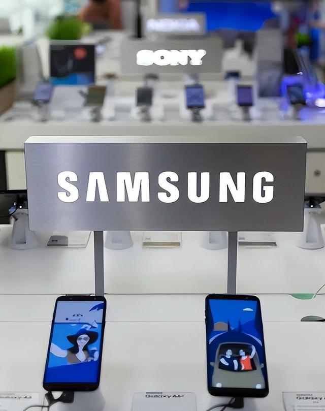 Crying for help! The brave Han people have the heart to return eastward ...