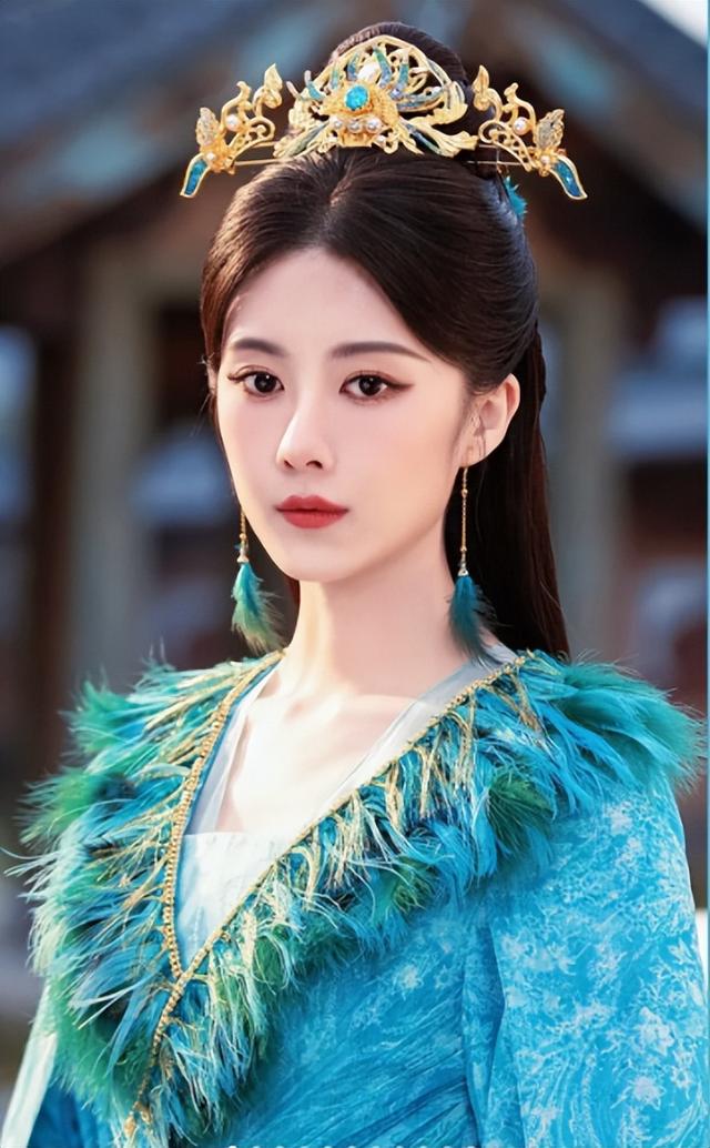 The female co-star in "Shen Yin" is so good-looking, netizens said: She ...