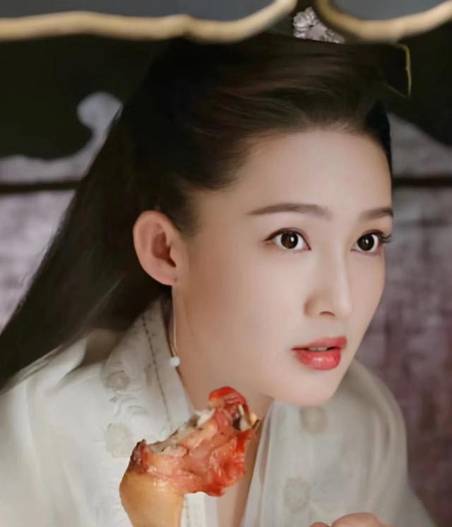 Is the threshold for actors so low? Please answer Lin Waner in ...