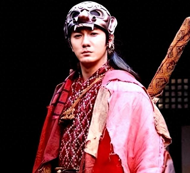 Actor Liu Chao: 11 years after his debut, he became more popular in dramas than others. He ...