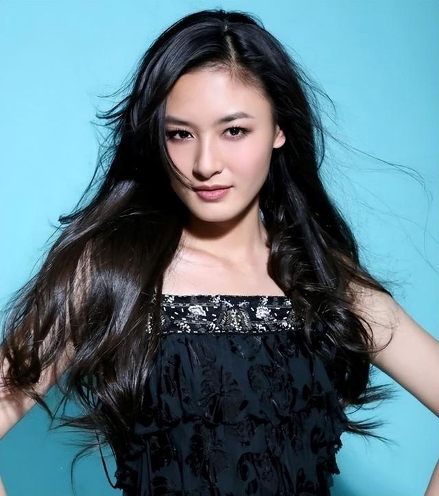 Actor Zhu Mo: Married Liu Xiaofeng, who is 16 years older, and gave birth to two sons after the ...