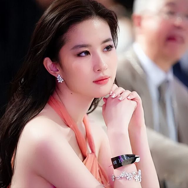 Liu Yifei, Zhang Ziyi, Wang Yibo, Shen Teng, Li Xian, Wang Feng, Tang Yan, Chen Jianbin and ...