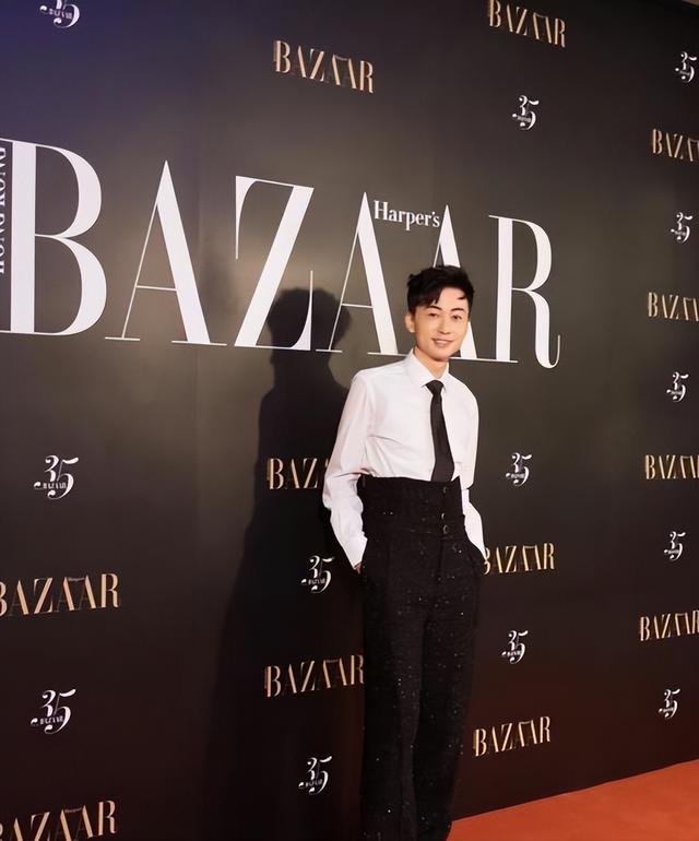 Hong Kong star Lin Haoting committed suicide by burning charcoal in a ...