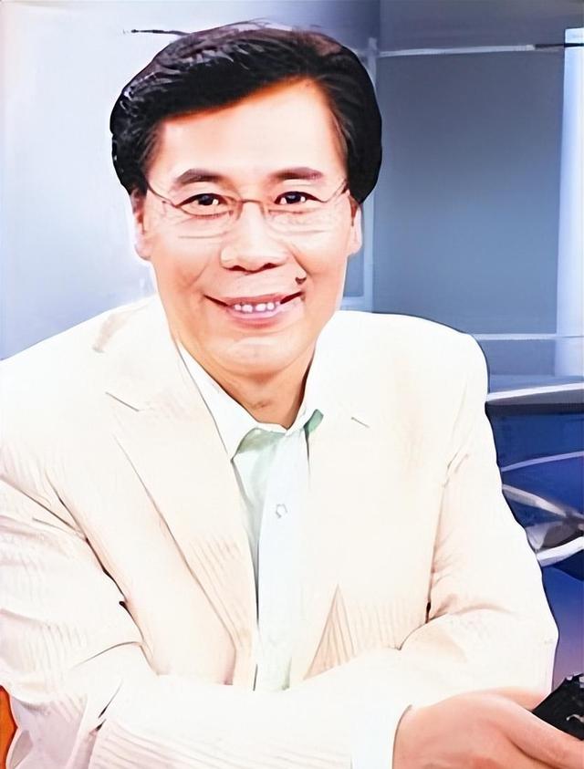 It has been 8 years since Xiao Lin died of illness. Looking at his wife ...