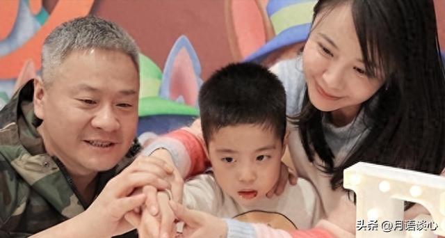 Yang Ruoxi: She chased 41-year-old Liu Wei, was abandoned after living ...