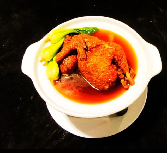 Traditional Henan cuisine chicken - iMedia